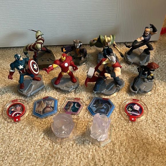 Disney | Toys | Set Of 5 Disney 2 Infinity Marvel 8 Characters 2 ...